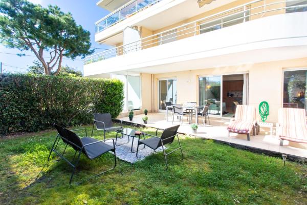 A13 - 1 Bdr Garden Floor Fontonne - Ac, Pool & Parking - Antibes