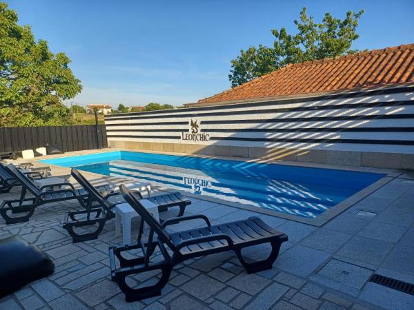 Leonchic - Guest House Com Piscina De ÁGua Salgada - Barcelos