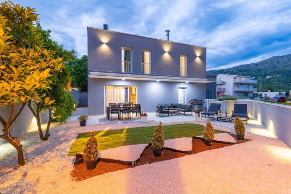 Luxury Villa Entrata - Mlini
