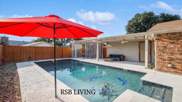 Spectacular 4br 2,5ba Holiday Home With Pool And Grill - Coppell, TX