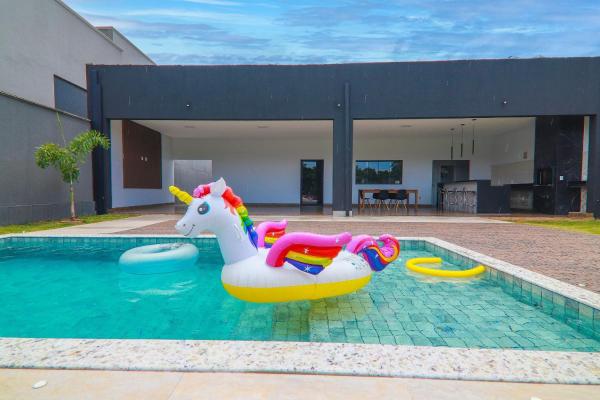 Refúgio Familiar: Piscina Quente, Prainha E Wi-fi - Caldas Novas