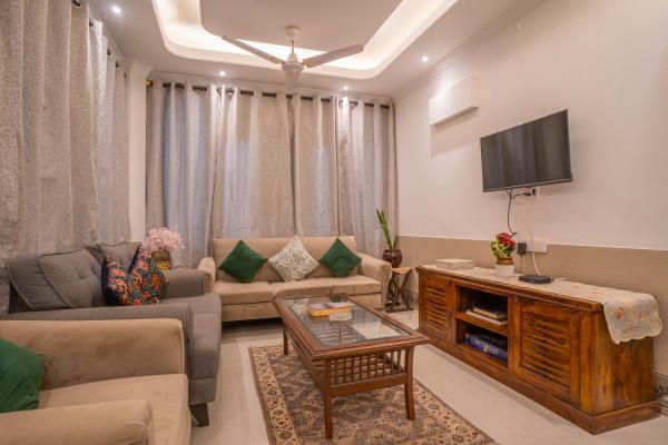 Hostie Tjh - Cute Mini 2bhk Apt, Saket, Near Max Hospital - New Delhi