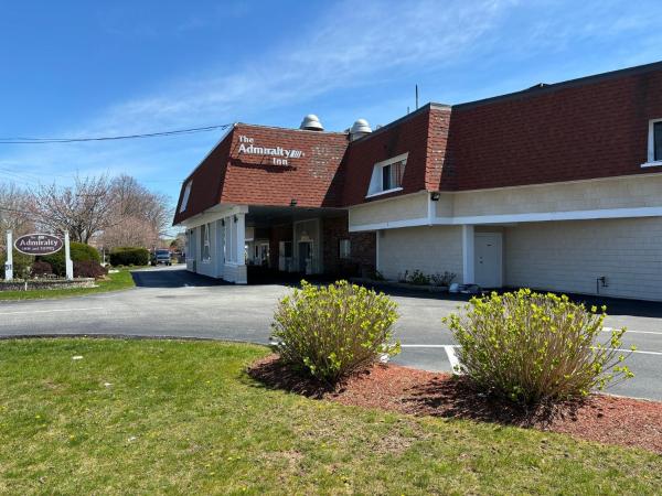Admiralty Inn & Suites - A Red Collection Hotel - Sandwich, MA