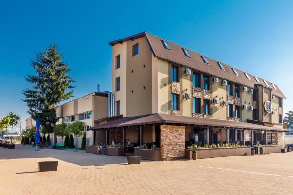 Ymy Hotels Târgu Jiu - Arcani