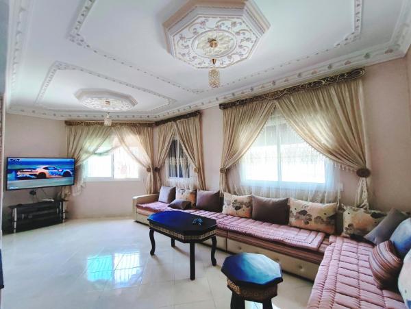 Appartement 2 Chambres Et 3 Façades - Pas De Couple Non Marié - Tangier