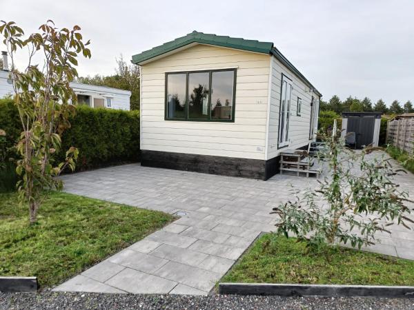 Cozy Chalet Near Amsterdam At Camping Venhop - Hoorn