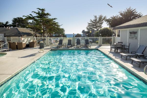Fogcatcher Inn - San Simeon, CA