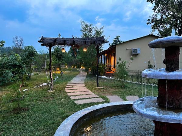 Grand Narmada Jungle Homestay Resort-bandhavgarh - Chhattisgarh