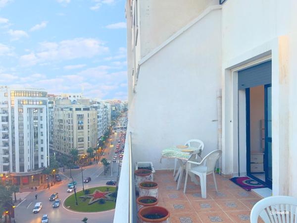 Appart Central Avec Terrasse - Tangier