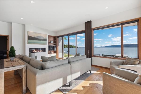 Swan Lake House - Bigfork, MT