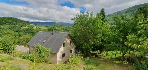Maison Atypique Et Chaleureuse Dans La Nature - Argelès-Gazost
