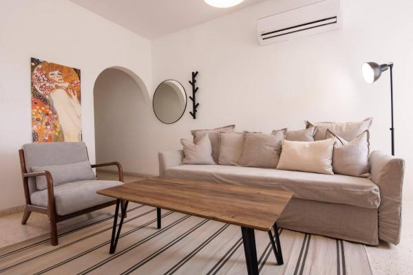 Phaedrus Living Nerina Urban Residence - Kato Paphos