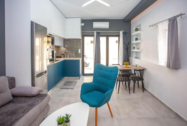 ΜIke's Corner Apartment - La Canée