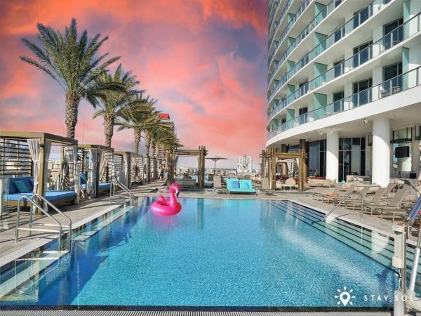 Insane Ocean View Balcony Beachfront Resort Pool - Hollywood, FL