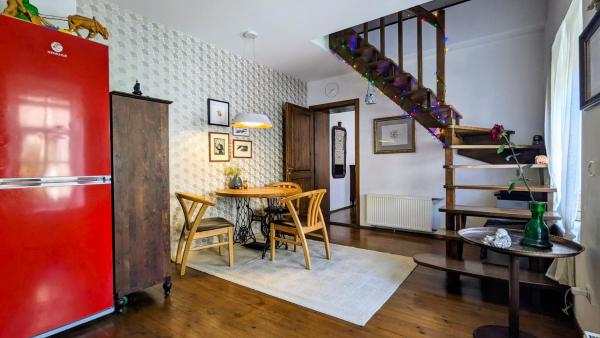 Spacious 60 Sqm Old Town Apartment With Free Parking - Vilnius