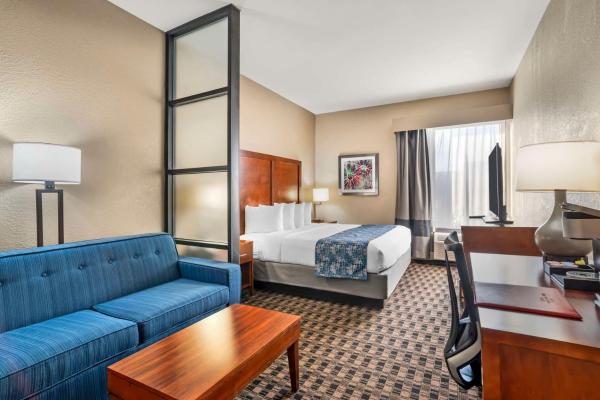 Best Western Plus Greenville I-385 Inn & Suites - Greer, SC