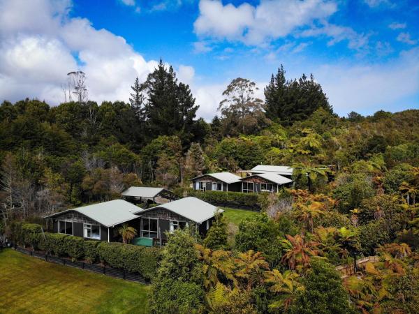 Goldfield Suites -