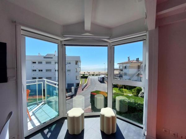 Charmant Appart Rénové à 50m De La Plage Avec Balcon Et Parking - Fr-1-550-78 - Royan
