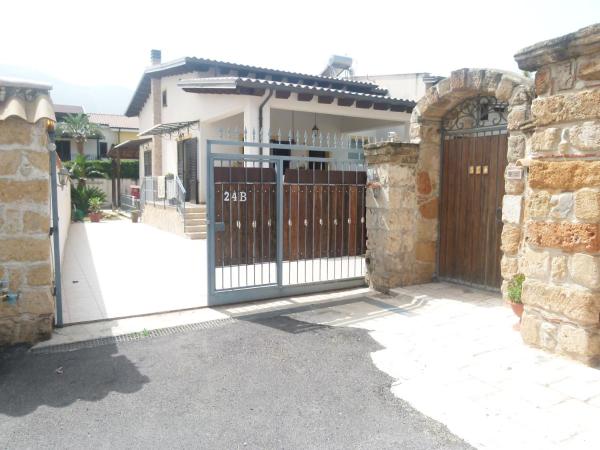 Villa Palumberi Con Vasca Idromassaggio - Carini