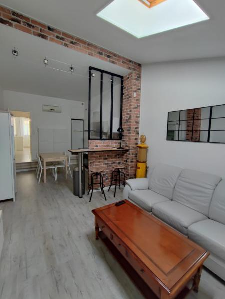 Appartement T2 48 M2 Indépendant Parking Public Gratuit à Proximité - Sauvian