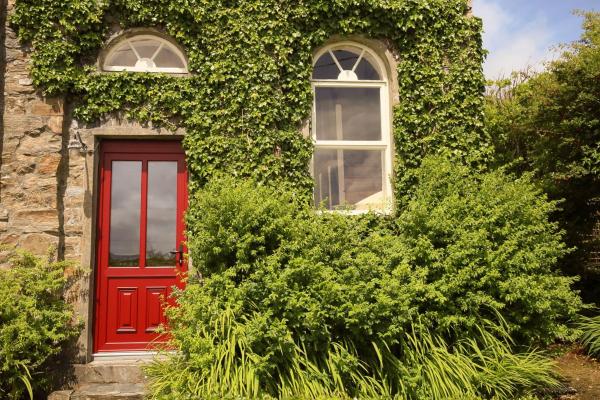 Old School House, Clifden - Clifden