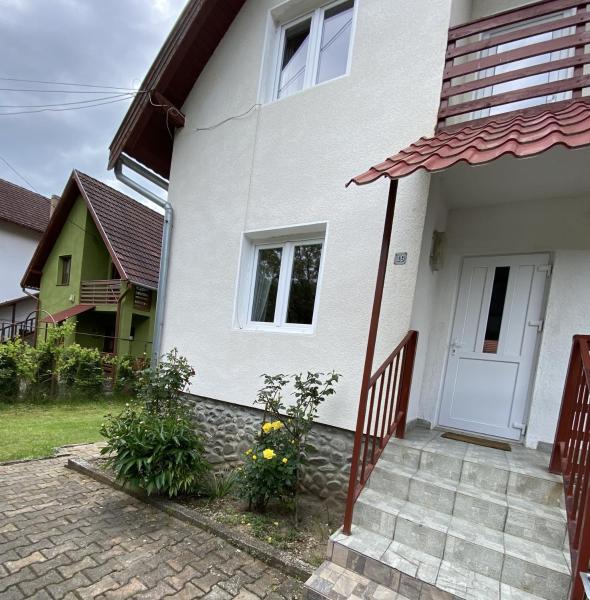 Guest House With 4 Bedrooms, Comfortable And Quiet - Sovata