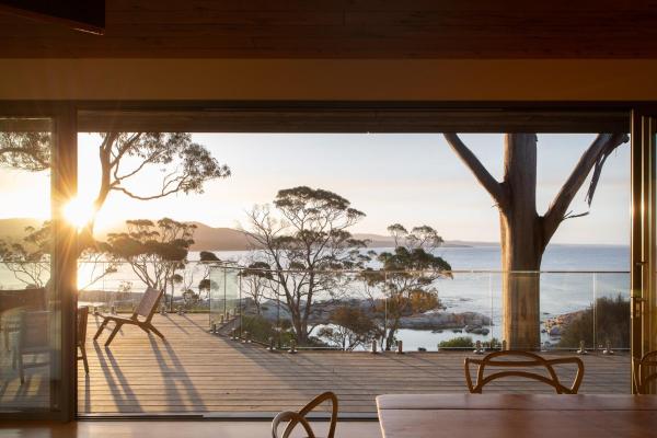The Edge - Binalong Bay