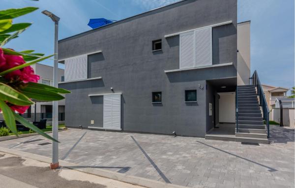 Nice Apartment In Vir With Wifi - Vir