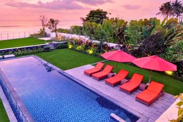Laura 2 Br Beachfront Villa Ju29 - Klungkung