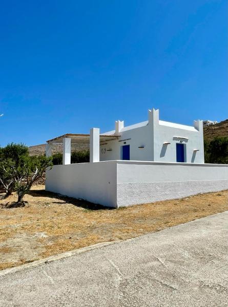 Iosub Houses & Studios - Beach House In Koumbara - Ios