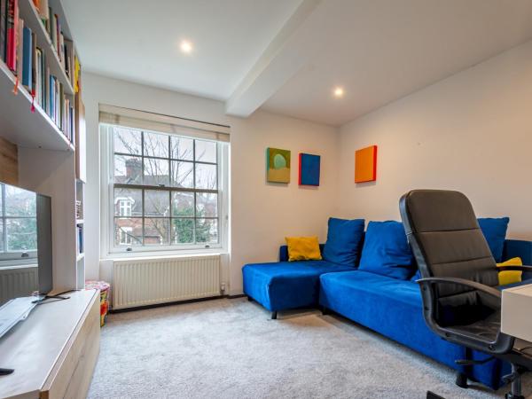 Pass The Keys Perfectly Located Stylish House W Parking - Canterbury