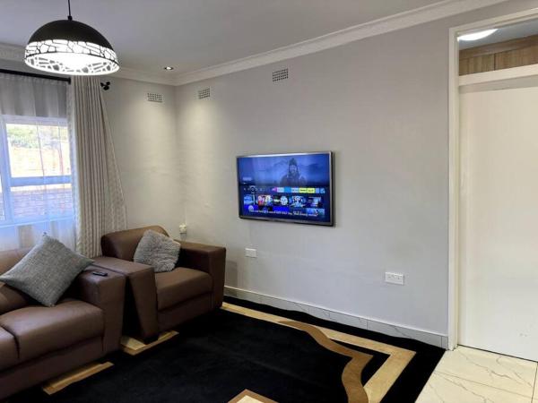 Nid De Chateau - Harare