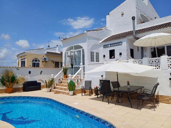 Villa De Lagos Coloridos - Torrevieja