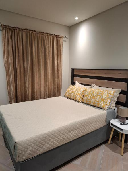 Claire's Hill On Renown - Durban