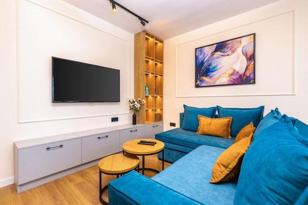 Sunset 2br Apartment Central Street Parking Included - Filibe
