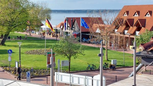 Ferienwohnungen Dornbusch Mit Meerblick, Inklusive Parkplatz, Mitten Im Zentrum - Wunstorf