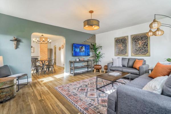 Pikes Breeze - Premier Locale Workcation Hub - Colorado Springs, CO