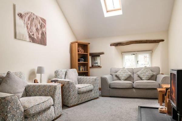 Gorse Barn - A Cosy Barn Conversion In North Wales With A Log Burner - Colwyn Bay