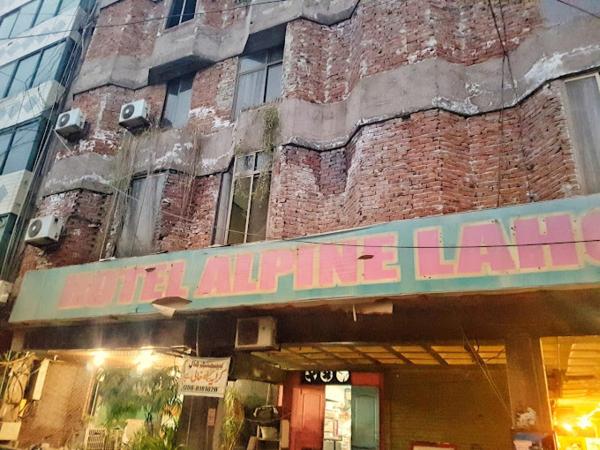 Alpine Hotel - Lahore
