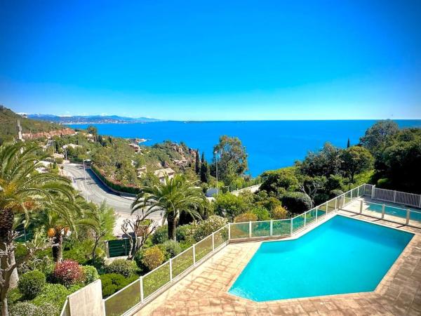 Vue Mer - Refait à Neuf - Clim - Parking - 4 Personnes - Théoule-sur-Mer