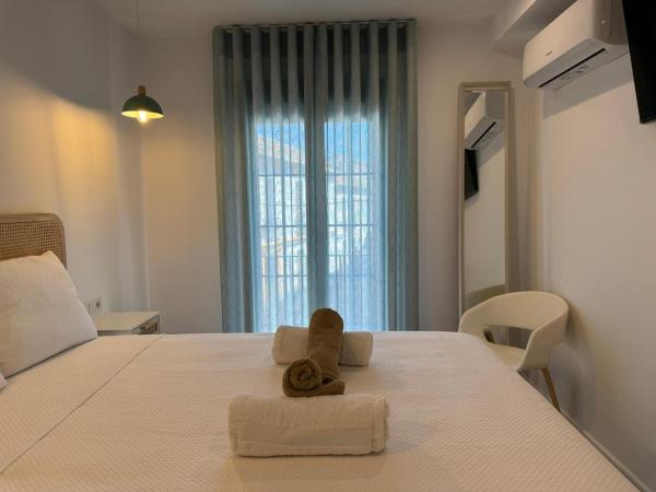 Balcón De Los Patios Con Parking - Cordova