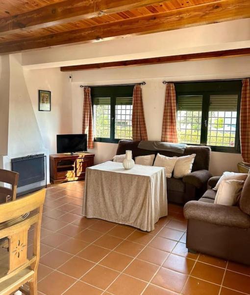 Hispalis Villa En Aracena - Higuera de la Sierra