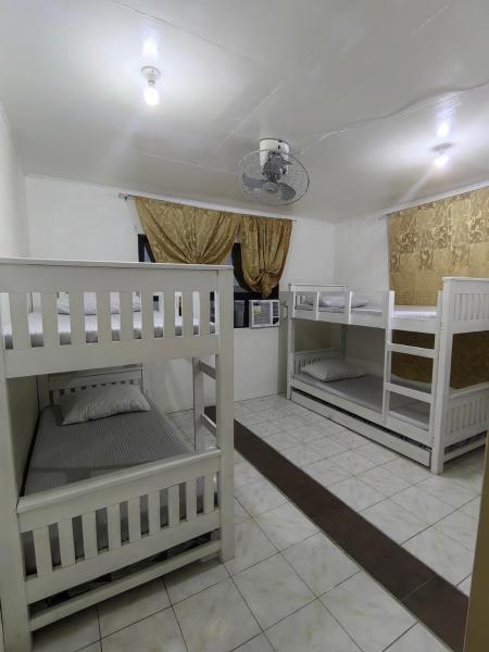 Megaworld Area Place With Fan And Wifi - Iloilo City