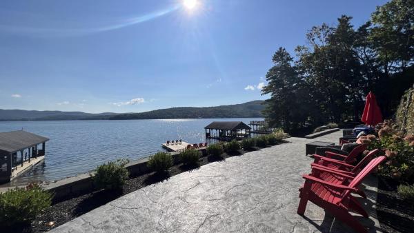 The Stone Gate Resort - Lake George, NY