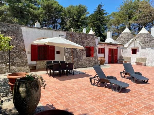 Trullo With Private Garden And Pine Forest - Locorotondo