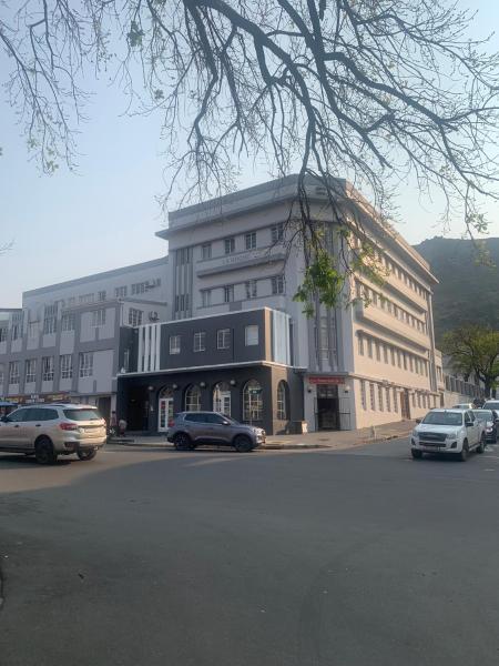 The Silhouette - Paarl - Self Catering Apartment - Paarl