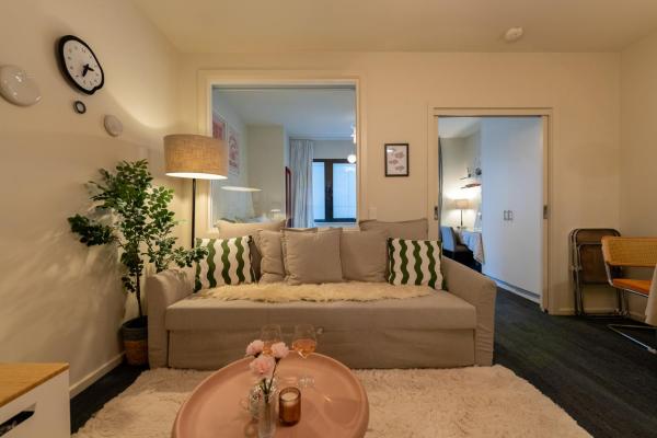 Shopping Spot-emporium-melbourne Central Deluxe Emporium Suite - Tsuru