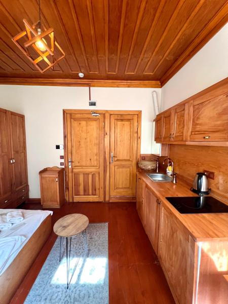 Authentic Turkish Home Studio Room - İstanbul