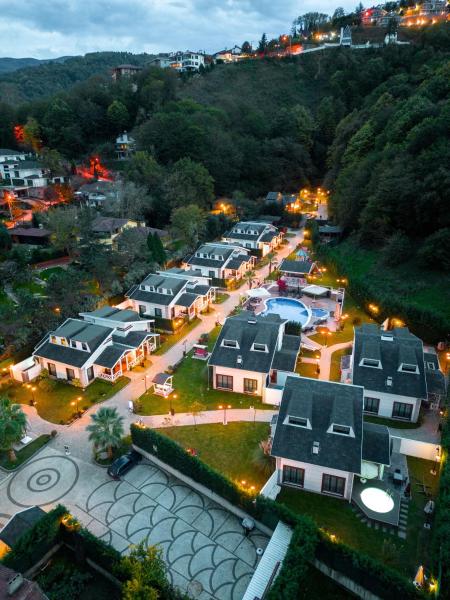 Bungalow - Bahçe Manzaralı, Verandalı - Kocaeli