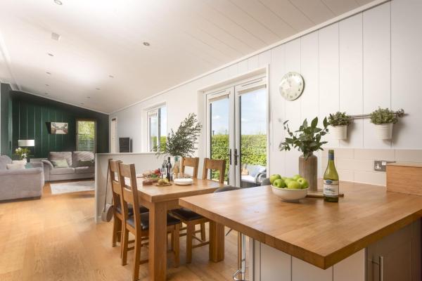 Diamond Lodge, Strawberryfield Park - Cheddar